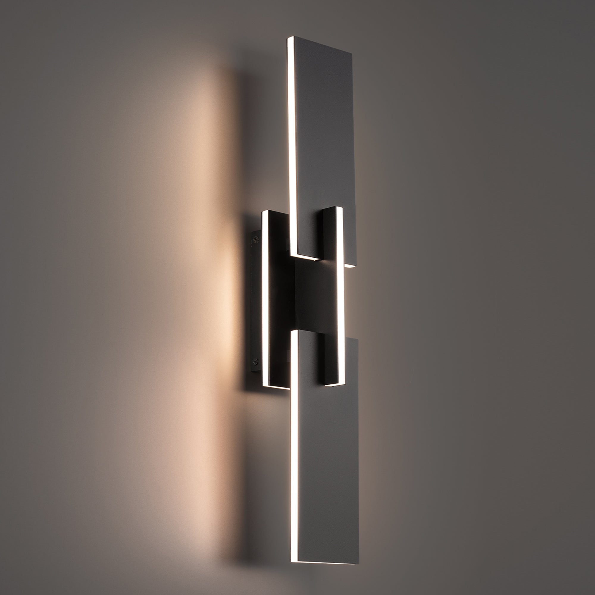 Amari Wall Sconce By Modern Forms