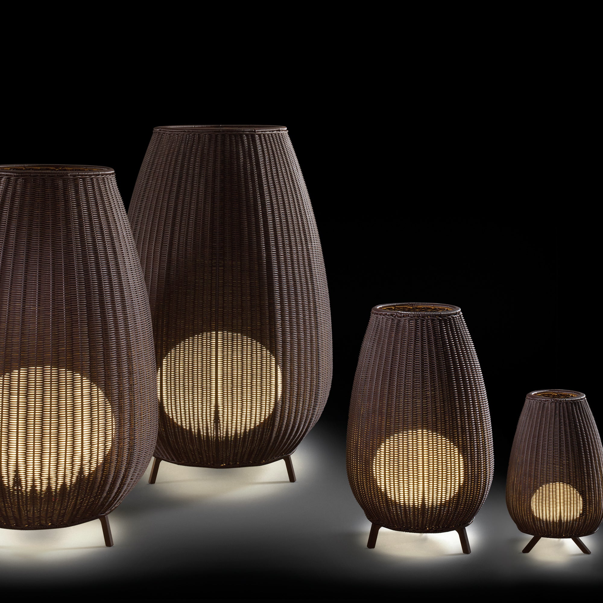 Amphora Outdoor Floor Lamp By Bover