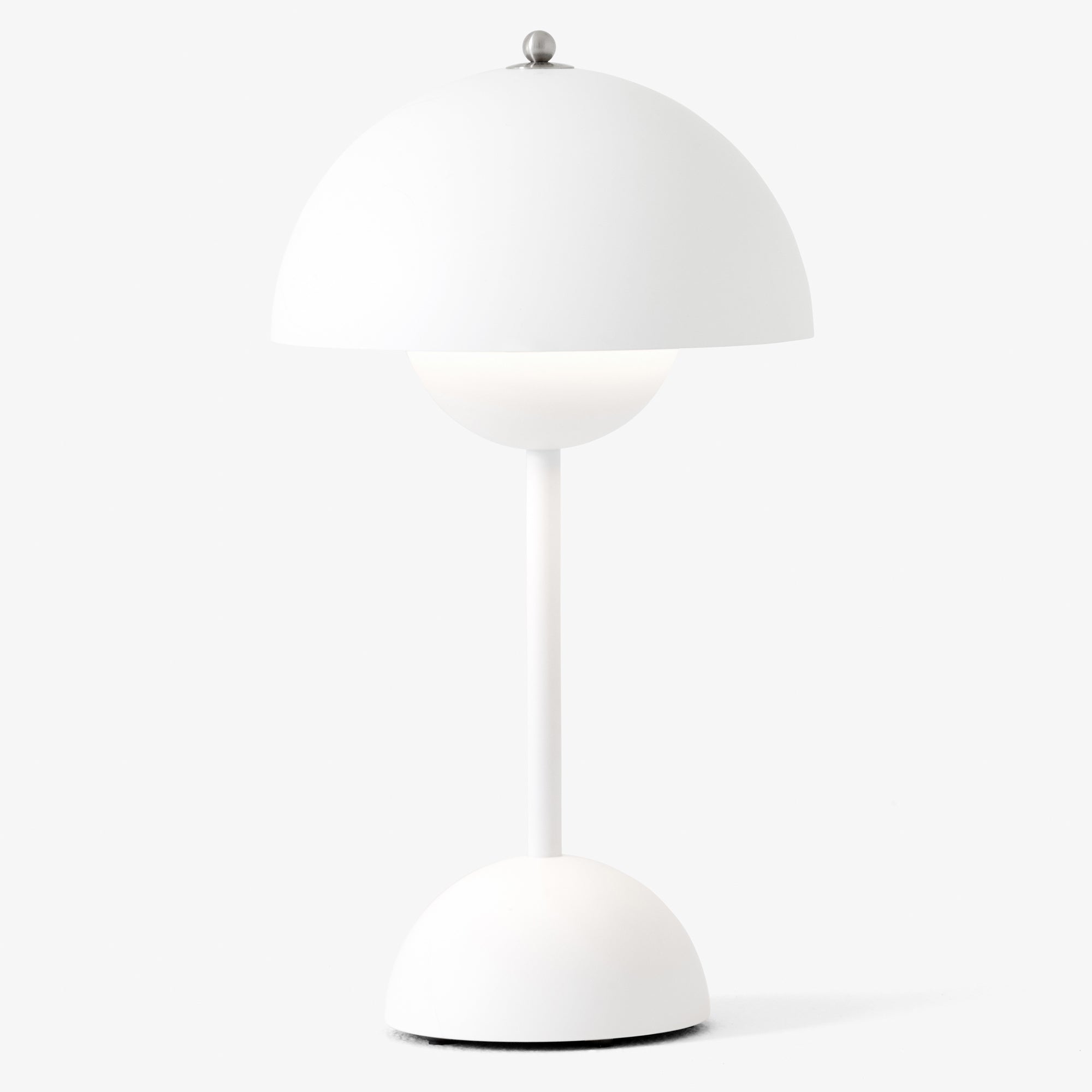 Flowerpot VP9 Portable Table Lamp