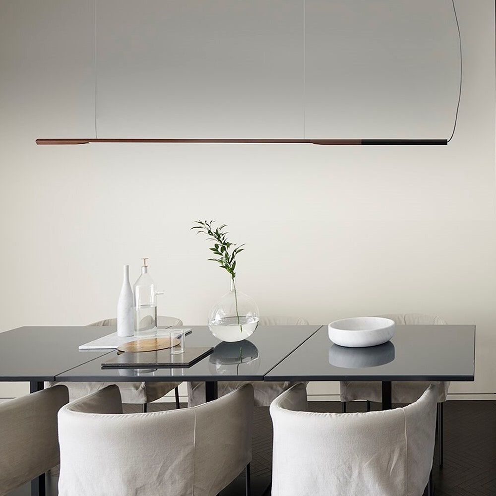 Llo Linear Pendant Light By Oluce