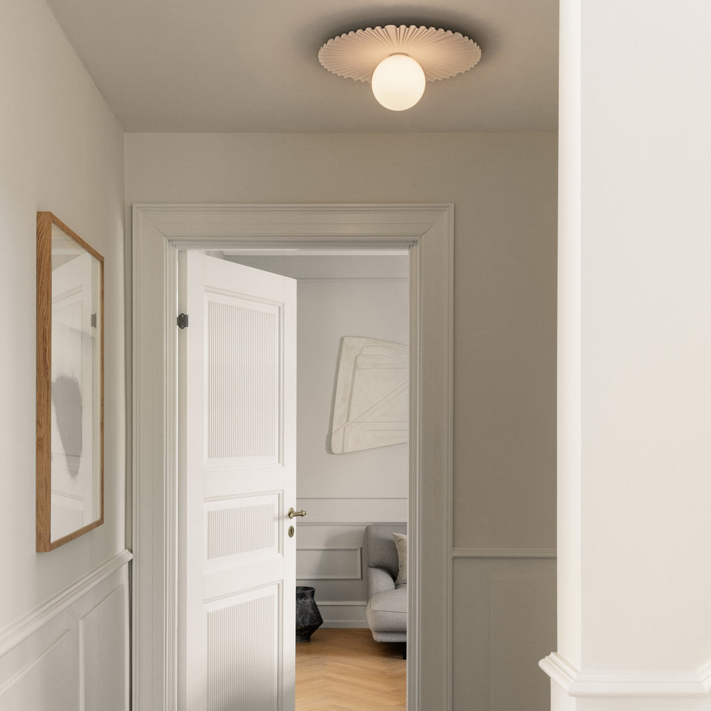 Liila Muuse Ceiling/Wall Light By Nuura