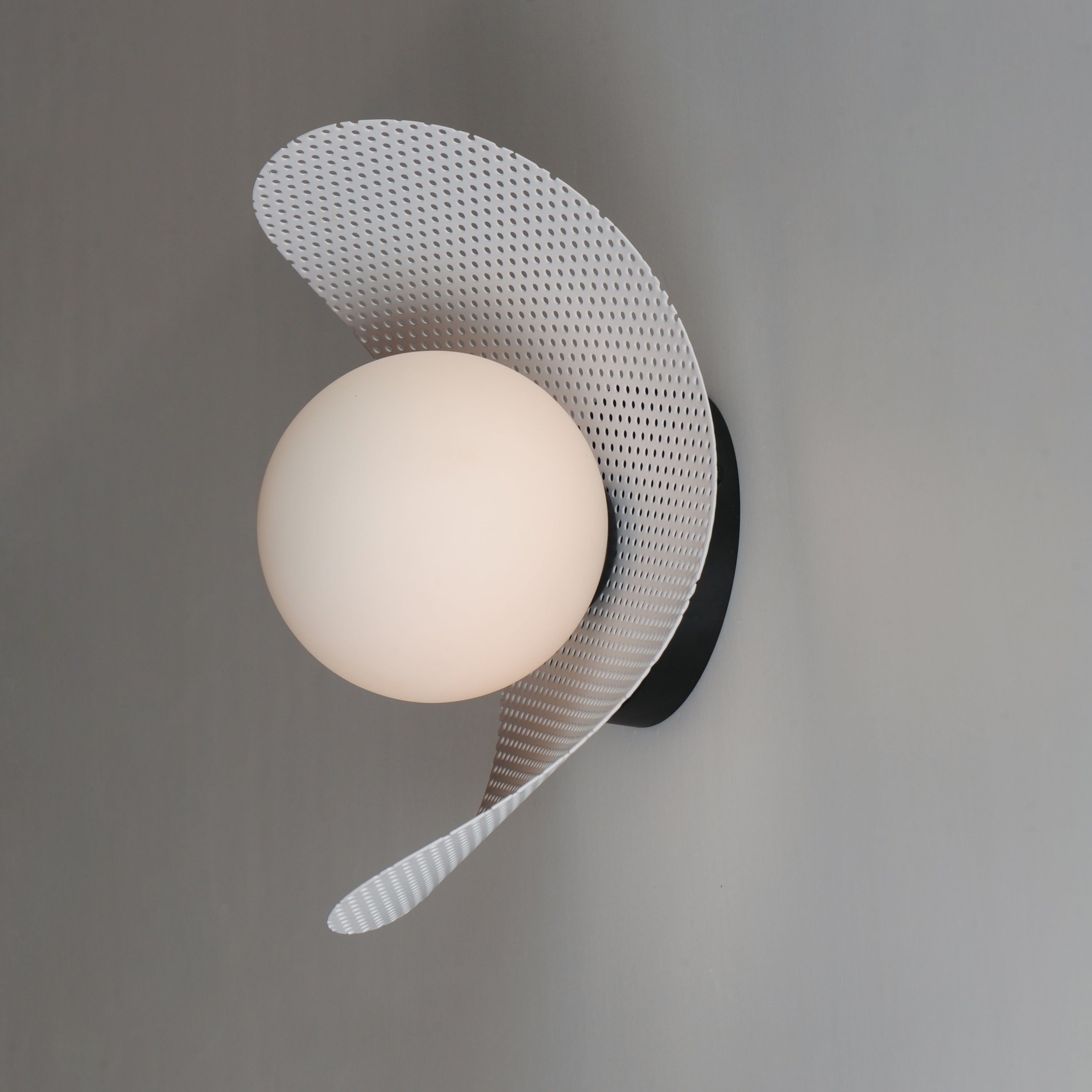 Chips Wall Sconce By Studio M