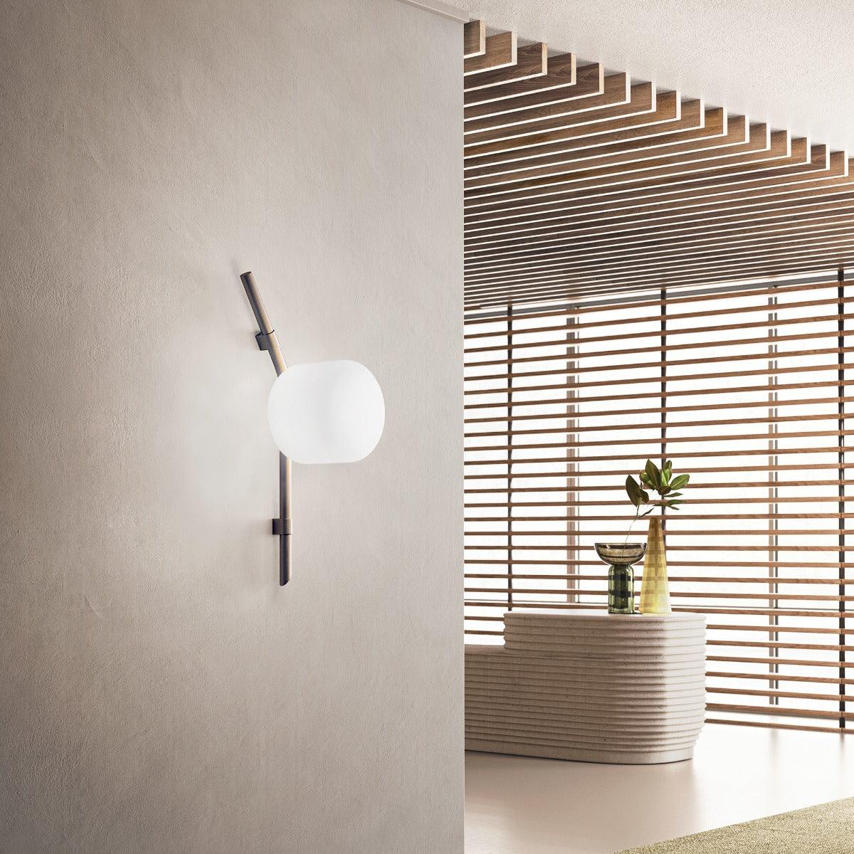 Floed LED Wall Light